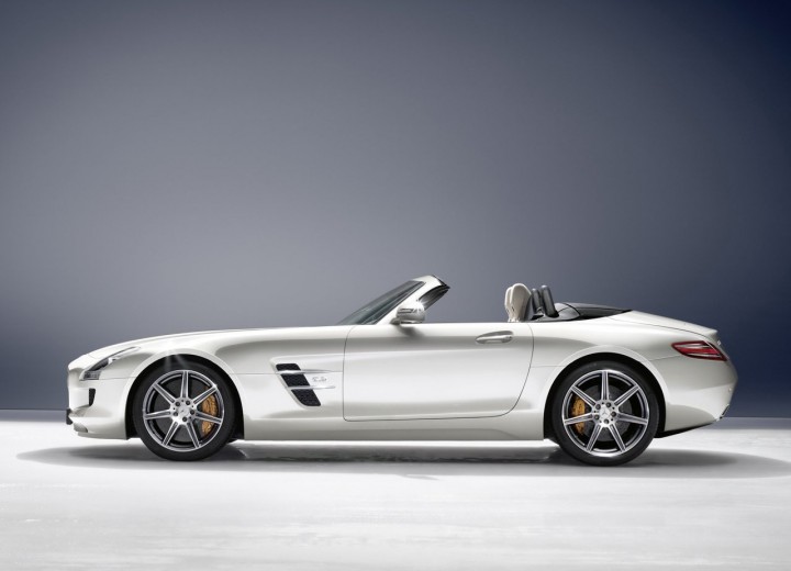Mercedes-Benz SLS AMG technical specifications and fuel economy